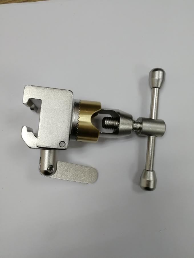 Side Rail Surgical Table Clamp 16-19mm Radial Setting Clamp